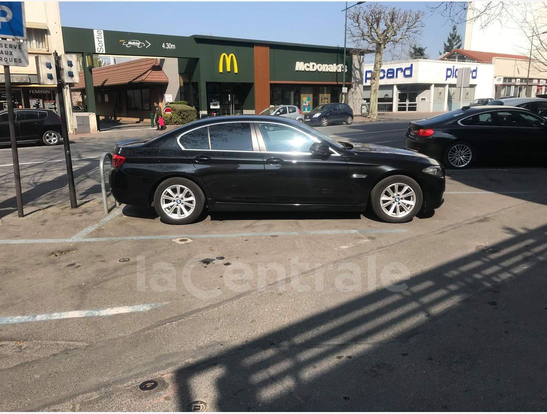 Annonce Bmw serie 5 (f10) (2) 518d 150 lounge plus start edition bva8 ...
