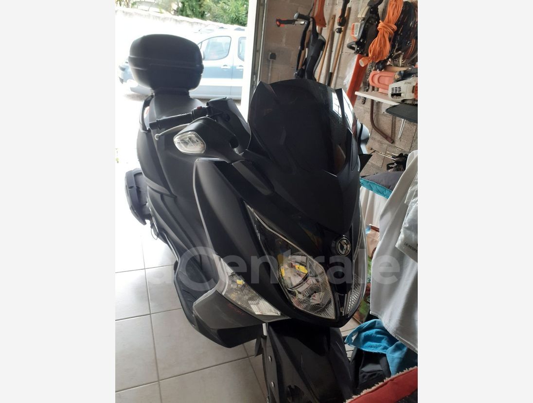 Annonce Sym gts 125i sport edition 2017 occasion - Bouches-du-Rhône 13