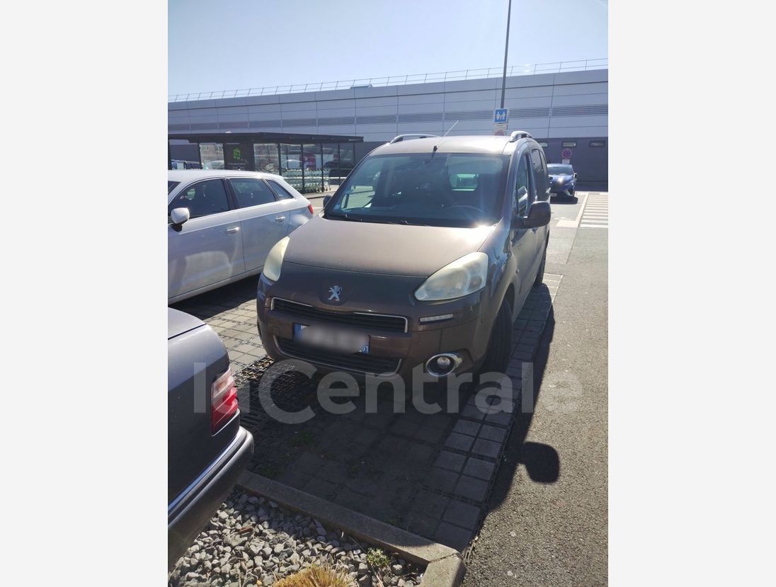 Annonce Peugeot partner tepee ii 1.6 hdi 92 fap family 2012 DIESEL ...