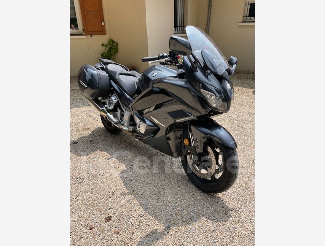 Annonce Yamaha fjr 1300 ae 2016 occasion - Cantal 15