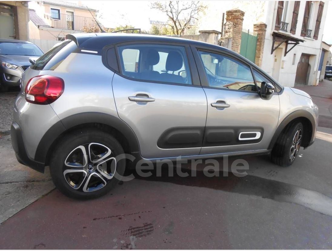 Annonce Citroen c3 iii (2) 1.2 puretech 110 s&s shine eat6 2022 ESSENCE ...