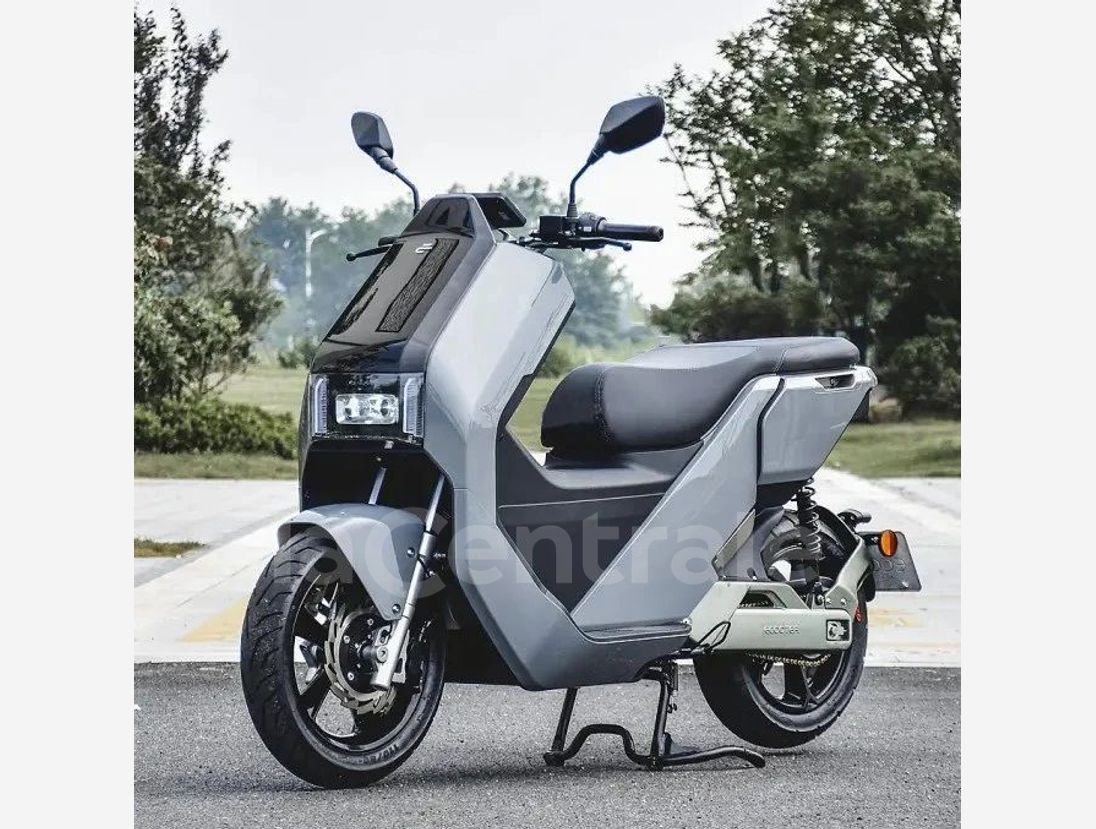 Annonce Orcal e5-r 7 kw 64v 42 ah 2025 ELECTRIQUE occasion - Lyon - Puy ...