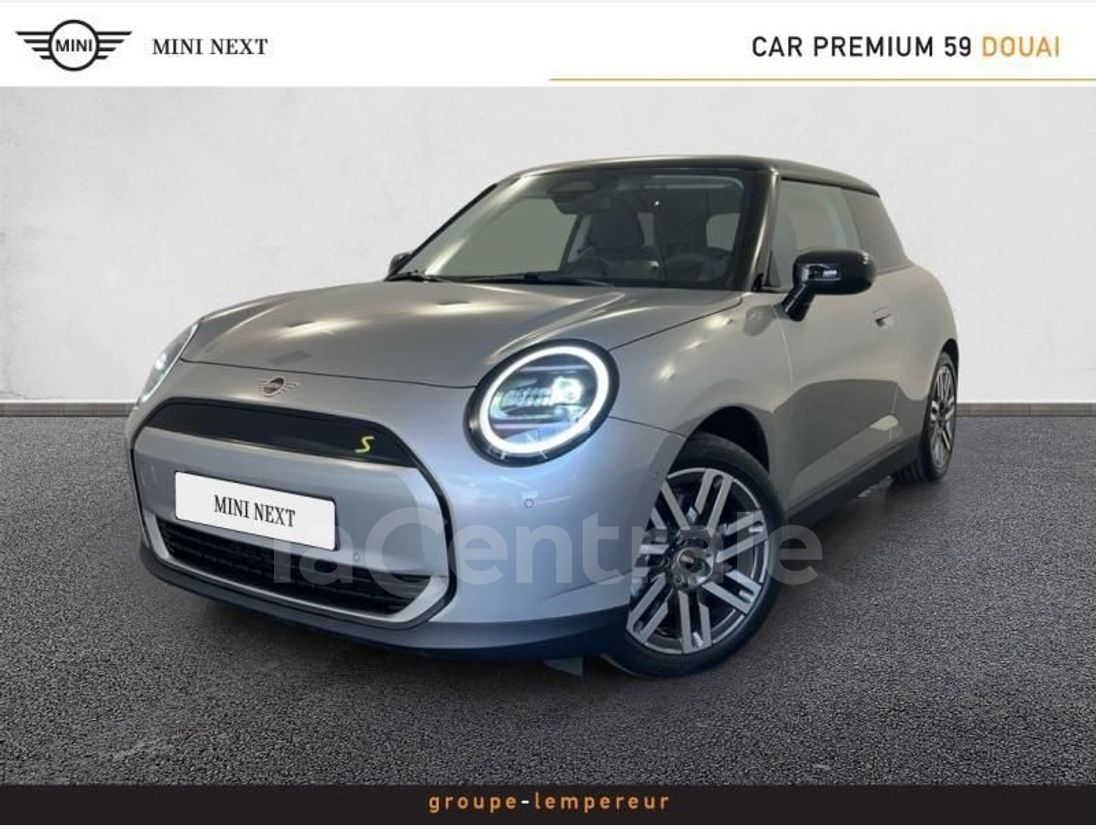 Annonce Mini mini iv (j01) cooper electric se 218 classic 54.2 kwh 2025 ...