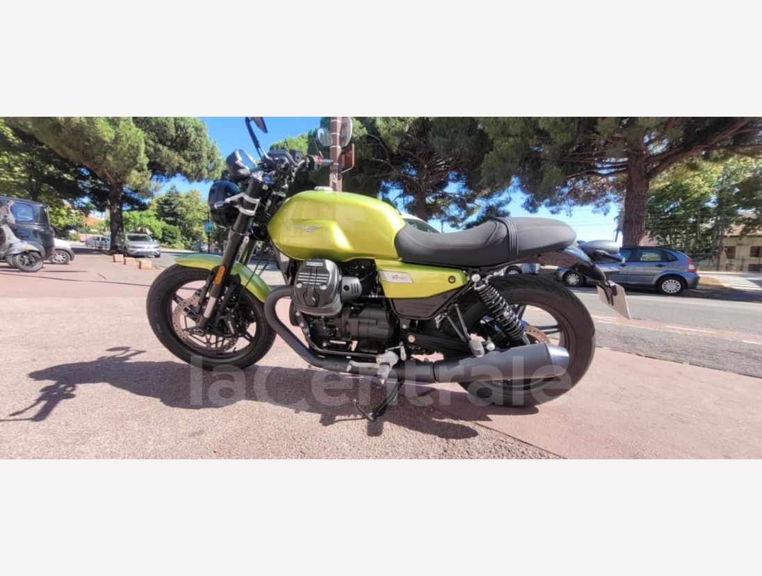 Annonce Moto guzzi v7 850 special 2025 ESSENCE occasion - Lyon - Var 83