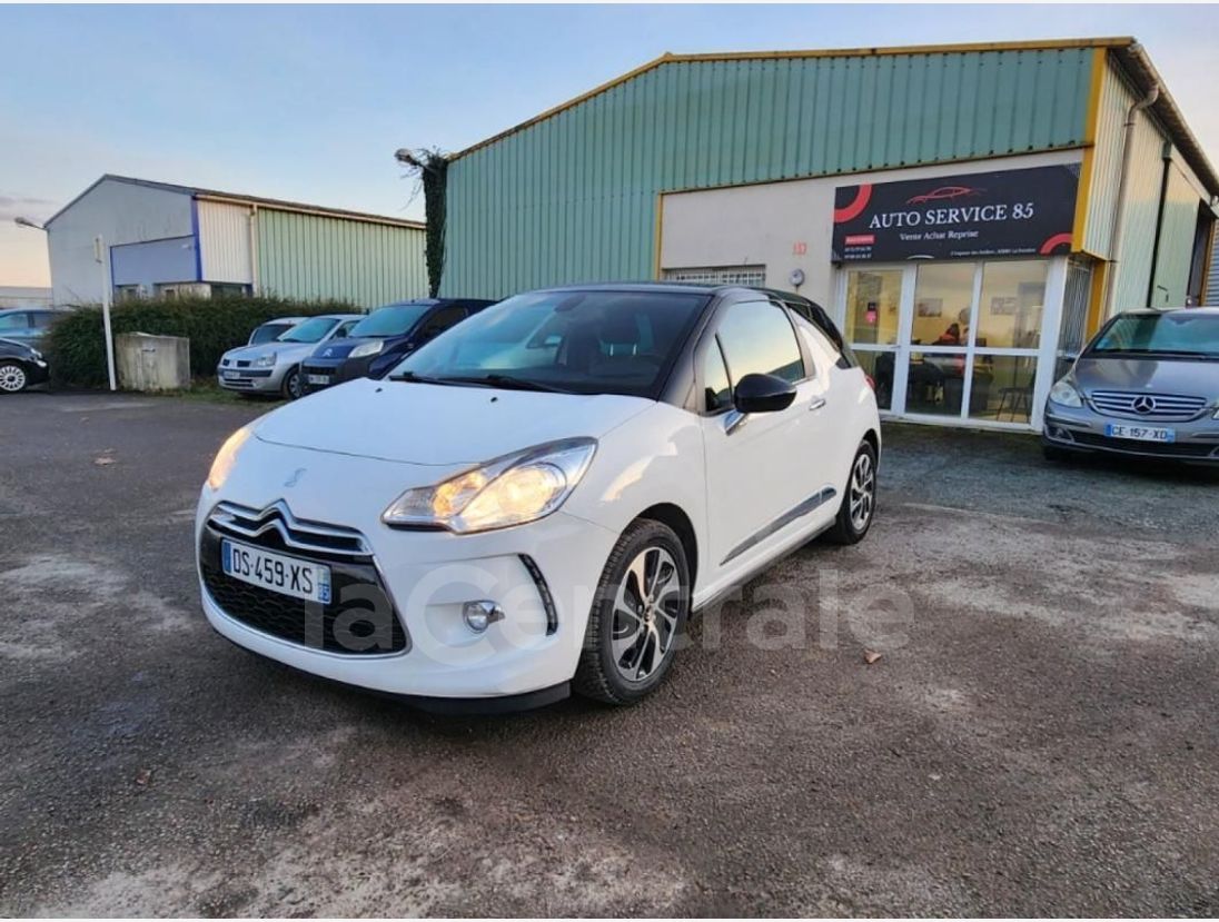 Annonce Ds ds 3 (2) 1.6 e-hdi 90 so chic 2015 DIESEL occasion - Vendée 85