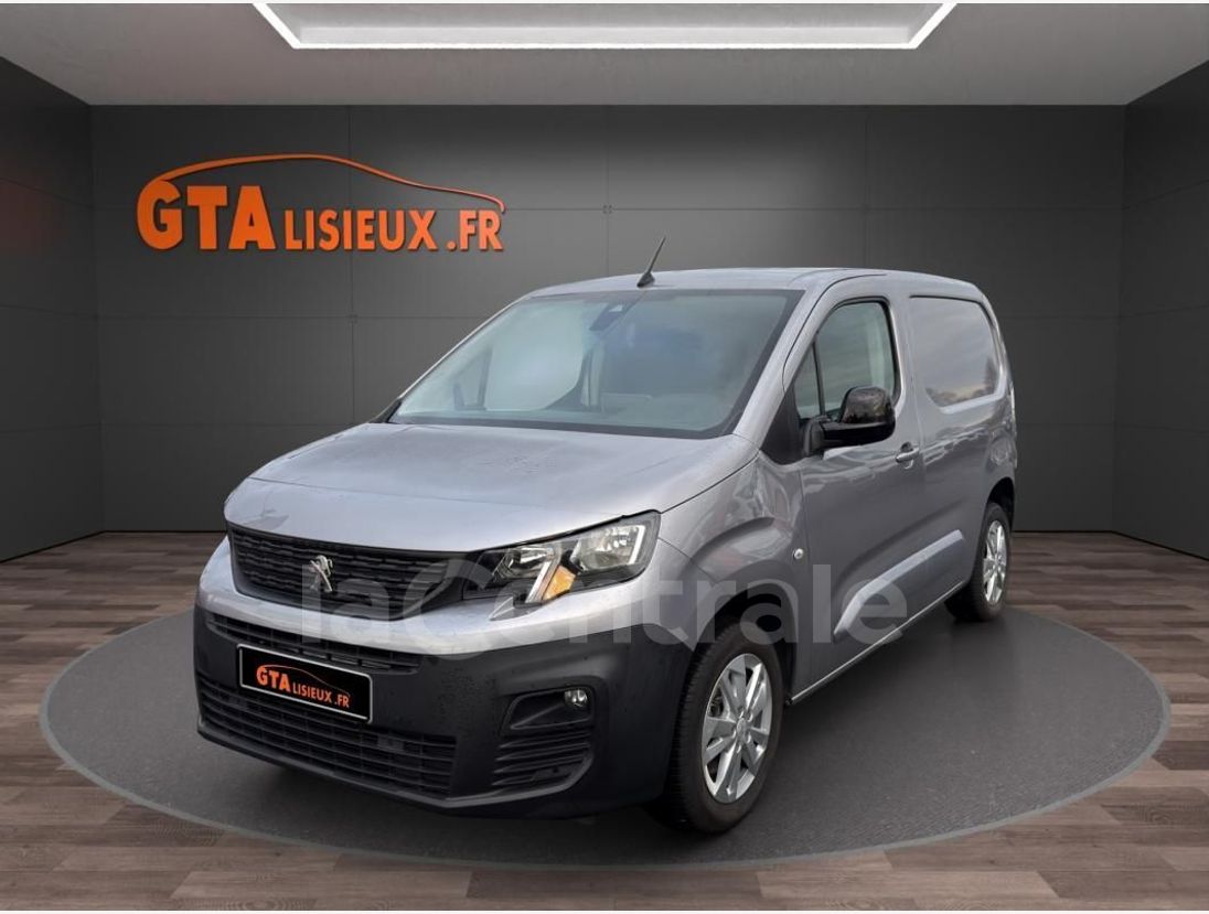 Annonce Peugeot partner iii (2) fourgon bluehdi 130 s&s asphalt 650 kg ...