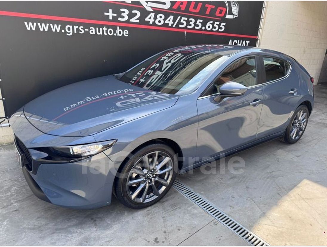 Annonce Mazda 3 iv e-skyactiv g m-hybrid 122 bvm6 2022 ESSENCE occasion ...