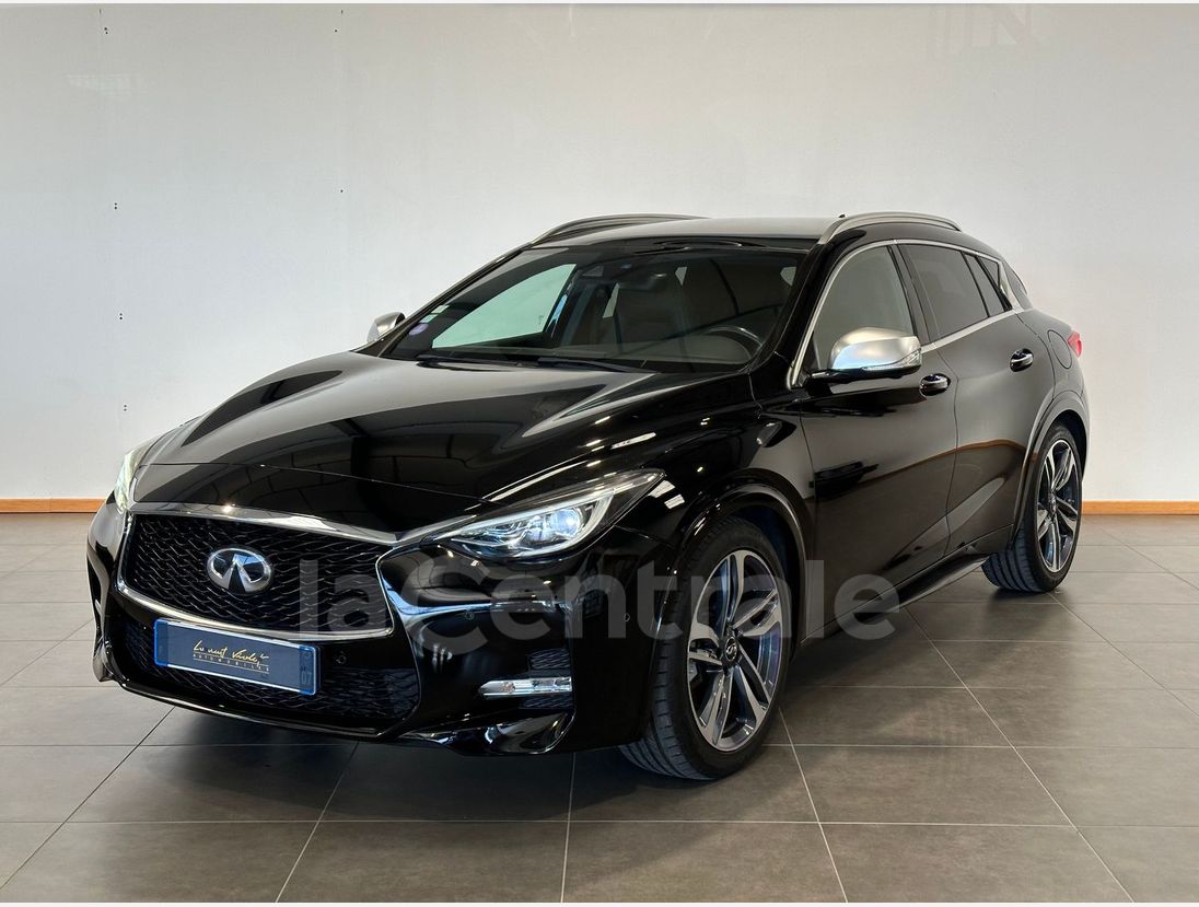 Infiniti Q30 Occasion