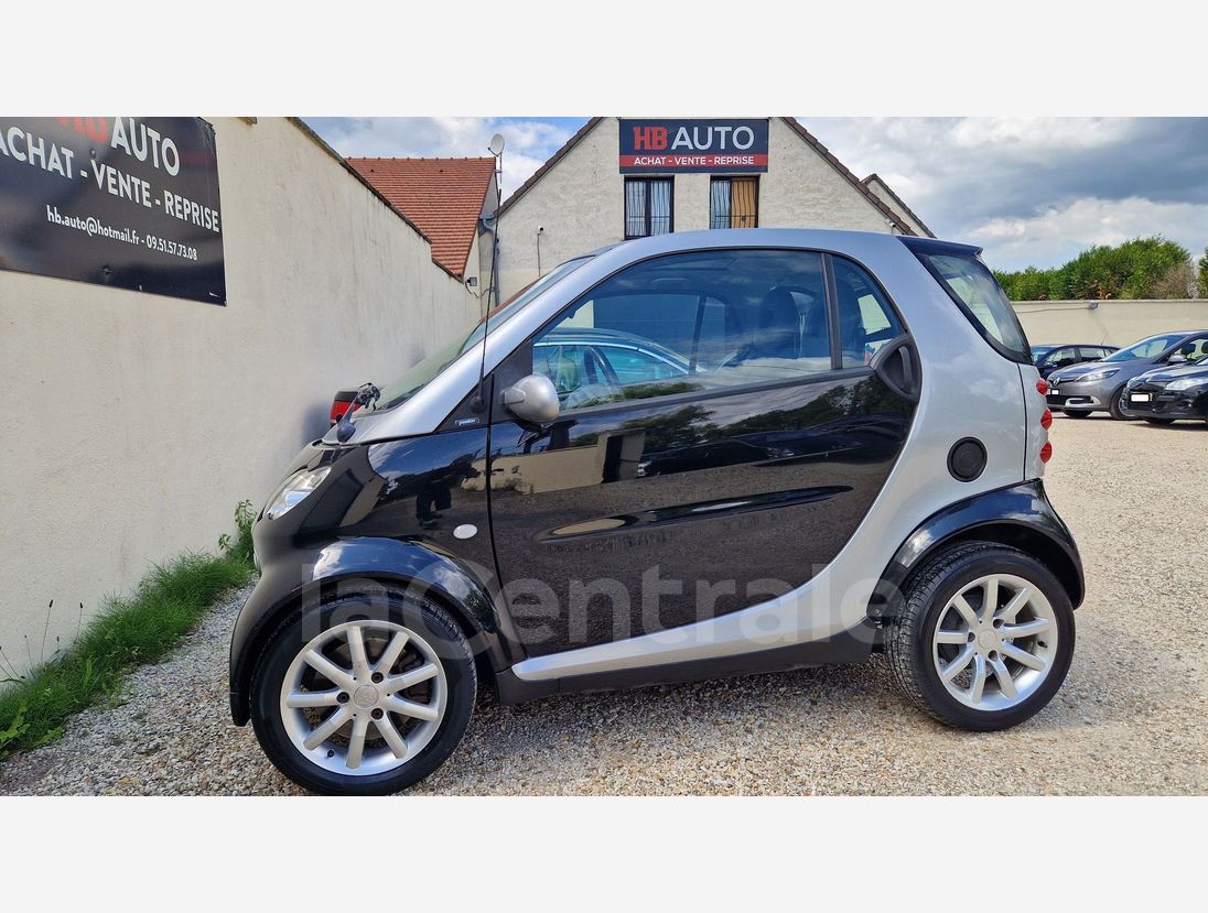 Annonce Smart fortwo 45 kw coupe & passion softouch 2005 ESSENCE ...